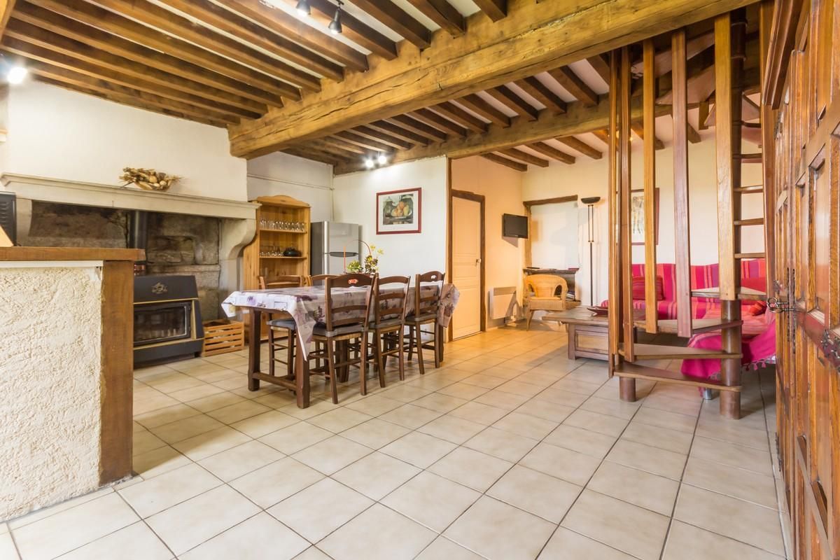 Courotte - Gîtes de France - Gîte, Impasse du Grand Pré - Courotte ...